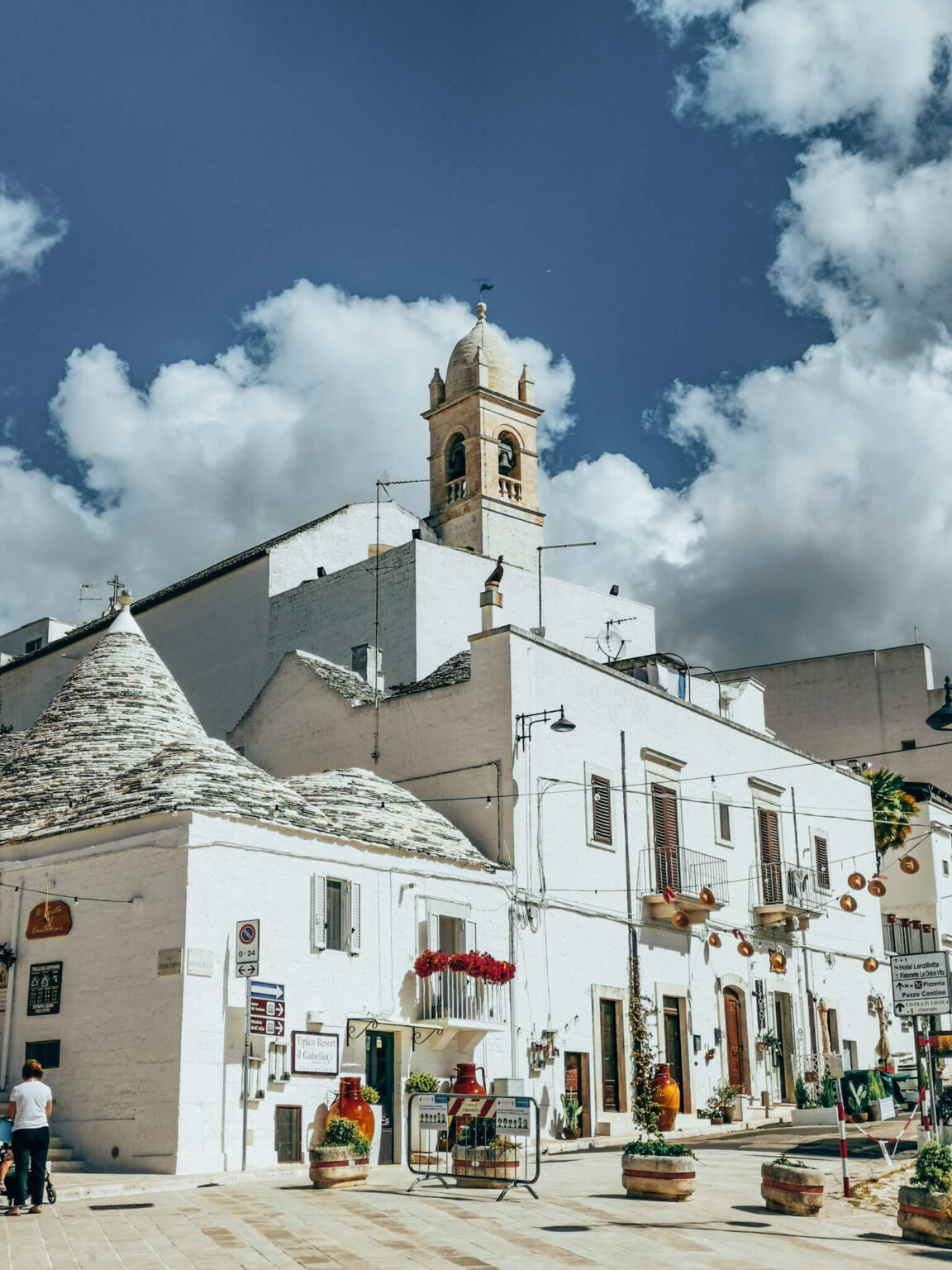 Alberobello - magiczna kraina trulli - Kierunki Świata | Blog podróżniczy